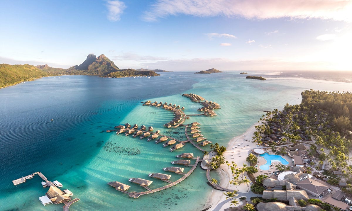 Best Tropical Islands to Visit Outside of Tourist Season - Elite Only ...